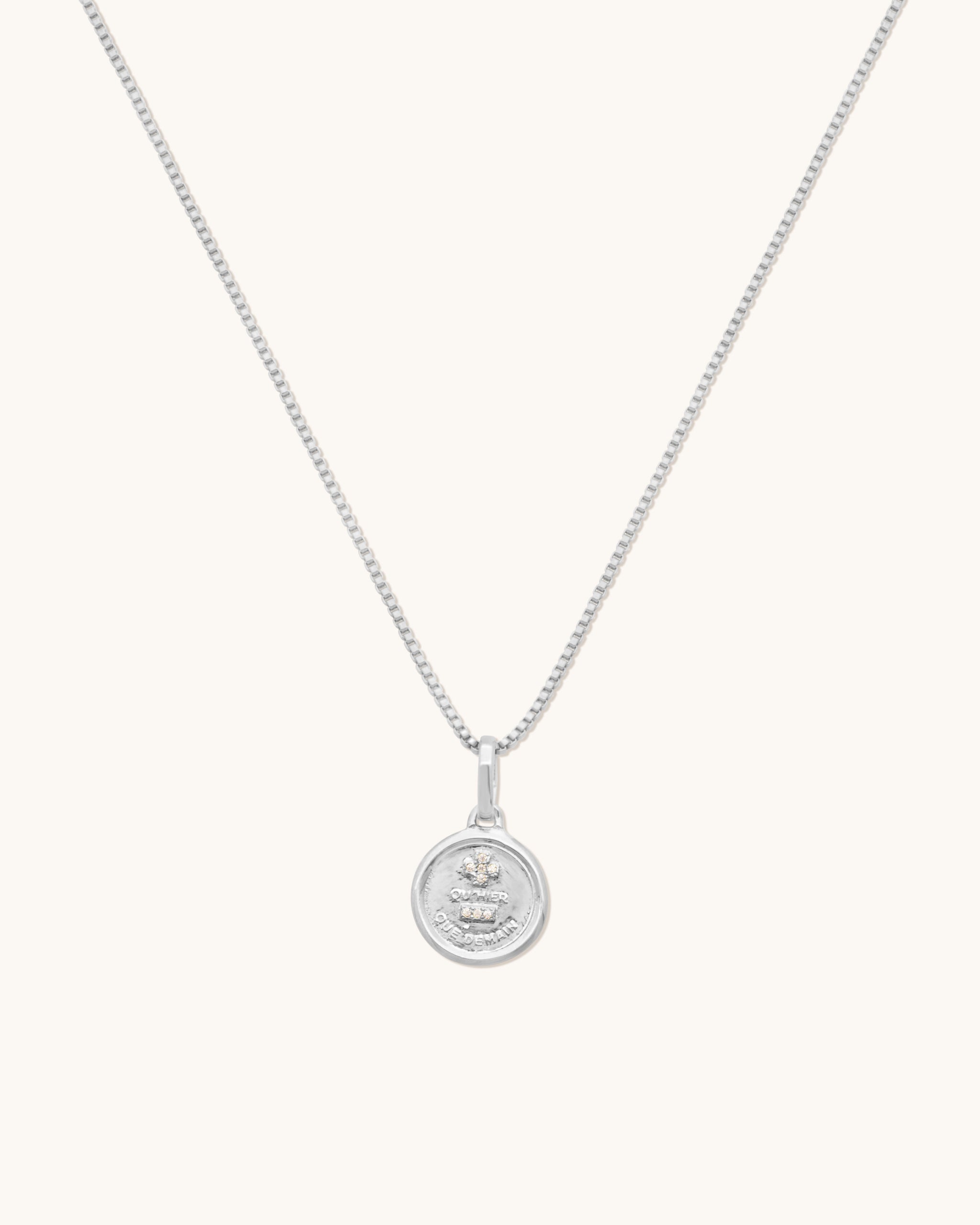 Love Token Necklace Round